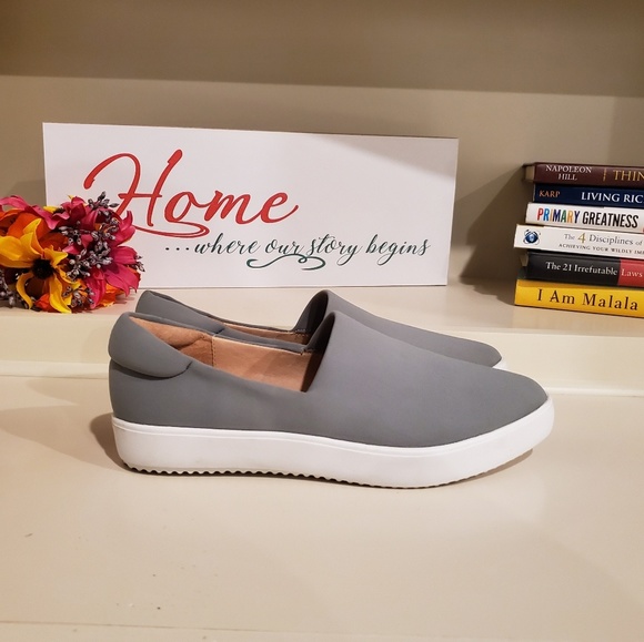 J/SLIDES | Shoes | Nwot Jslides Nyc | Poshmark